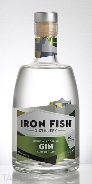 Iron Fish Distillery Woodland Michigan Gin USA Spirits Review | Tastings