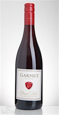 Garnet Vineyards 2014 Pinot Noir Monterey County USA Wine Review | Tastings